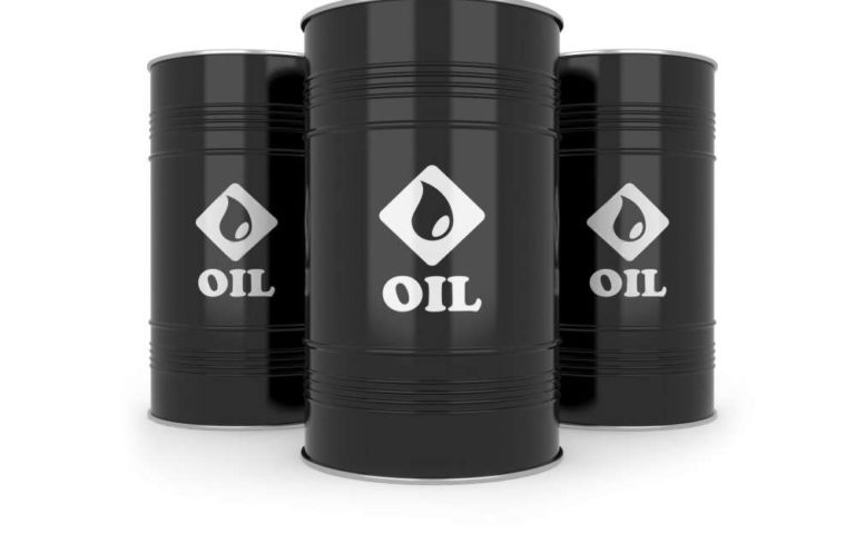 Le prix du pétrole grimpe à 92,30 $ après les frappes américaines ...