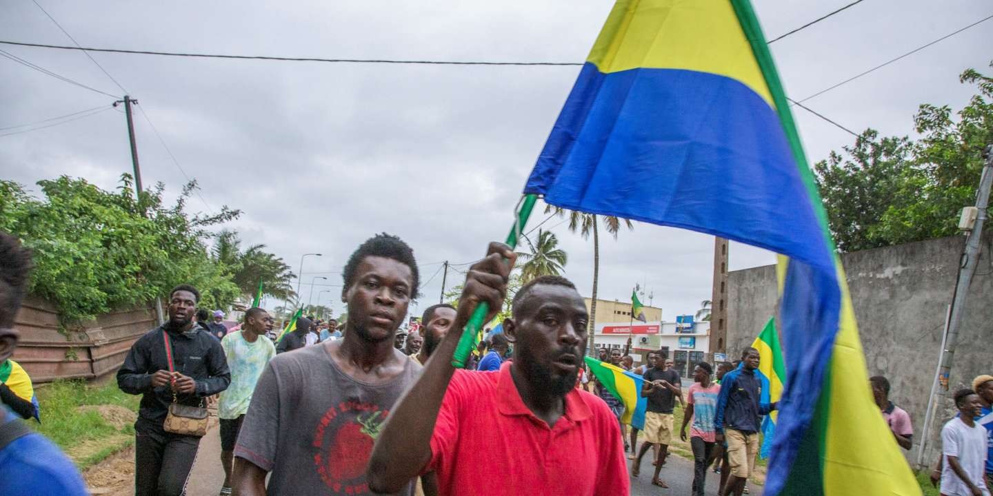 Gabon : Une large partie de la population soutient l'armée | African ...