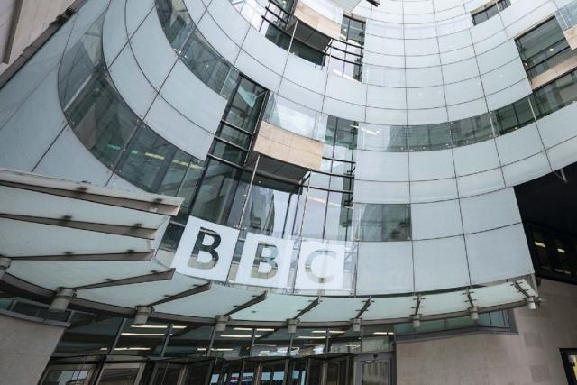 La BBC refuse de qualifier le Hamas de groupe « terroriste » | African ...