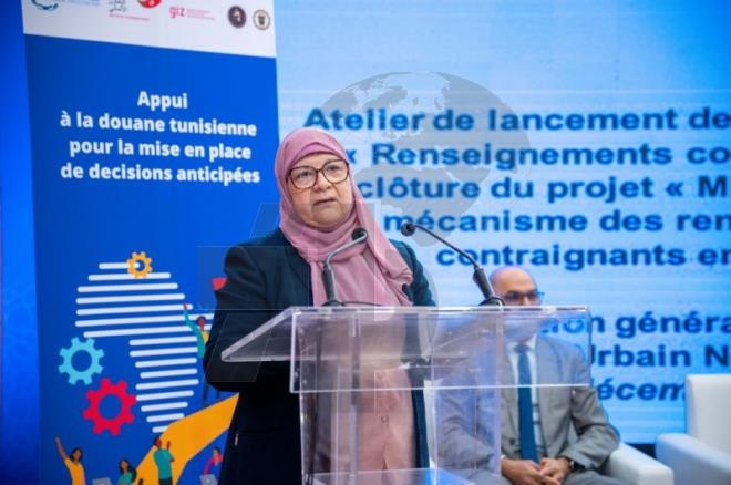 Accès aux marchés extérieurs : La Douane dévoile une nouvelle ...