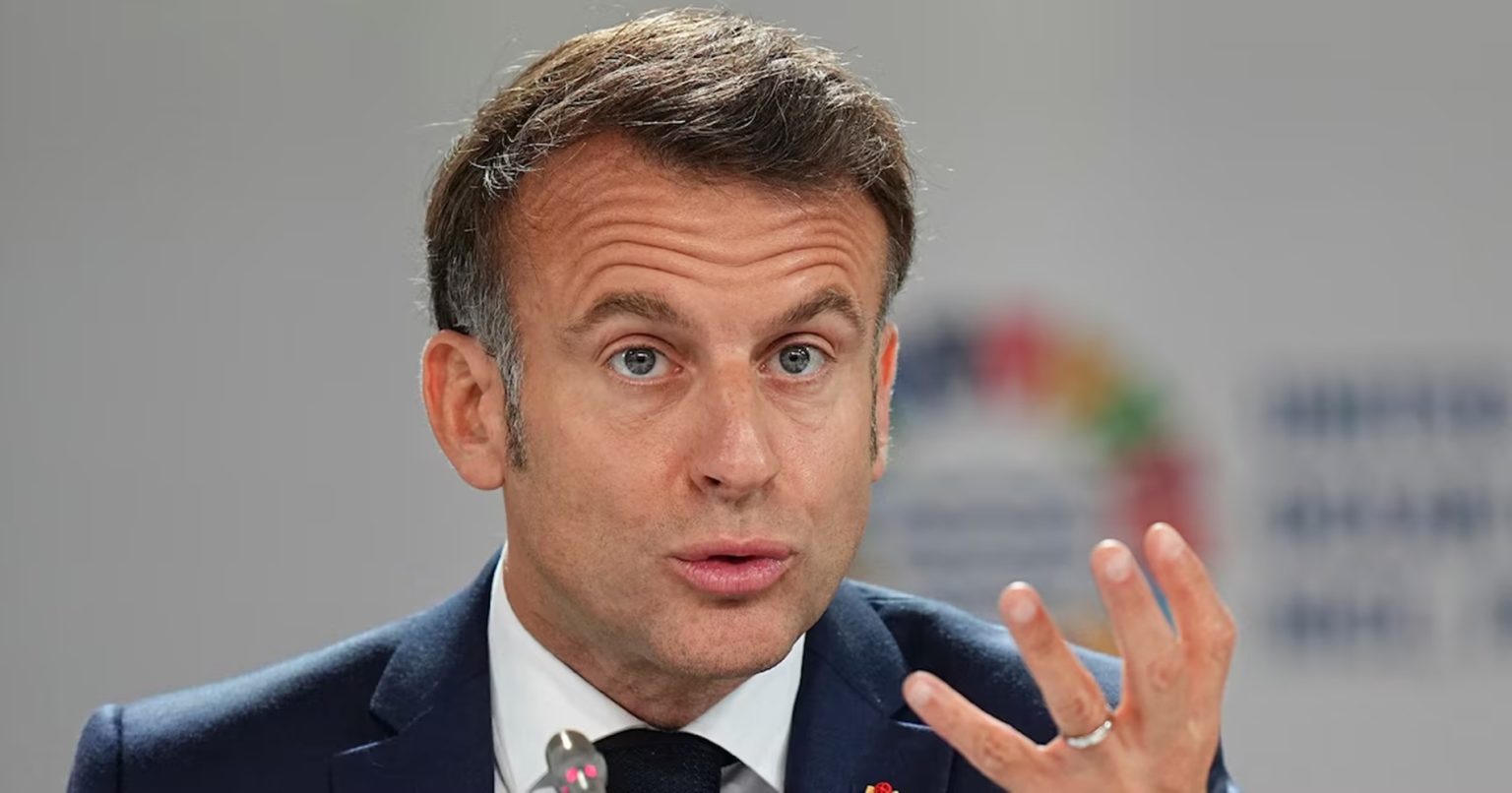 France : La motion de destitution d'Emmanuel Macron jugée irrecevable ...