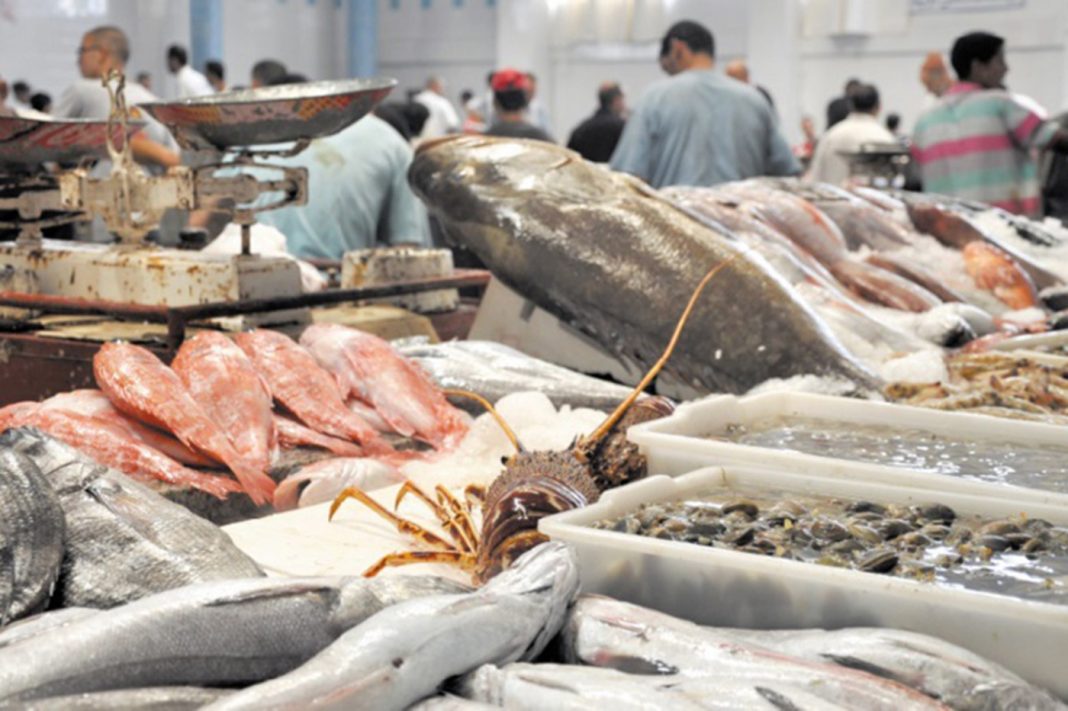 Les fruits et poissons tirent les prix à la hausse au marché de gros de ...