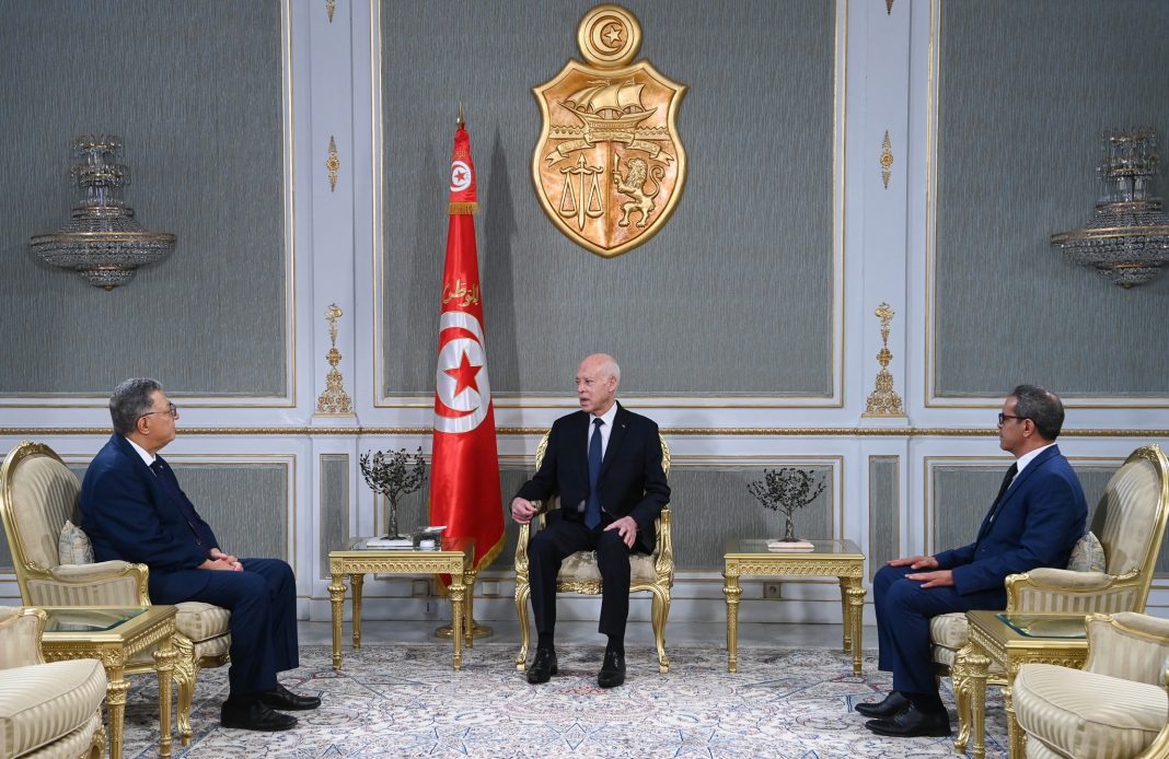 Le chef de l’Etat reçoit les présidents des deux chambres du parlement ...