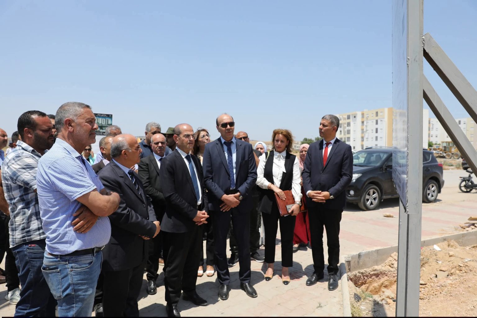 Manouba : Lancement des travaux de construction de 162 logements ...
